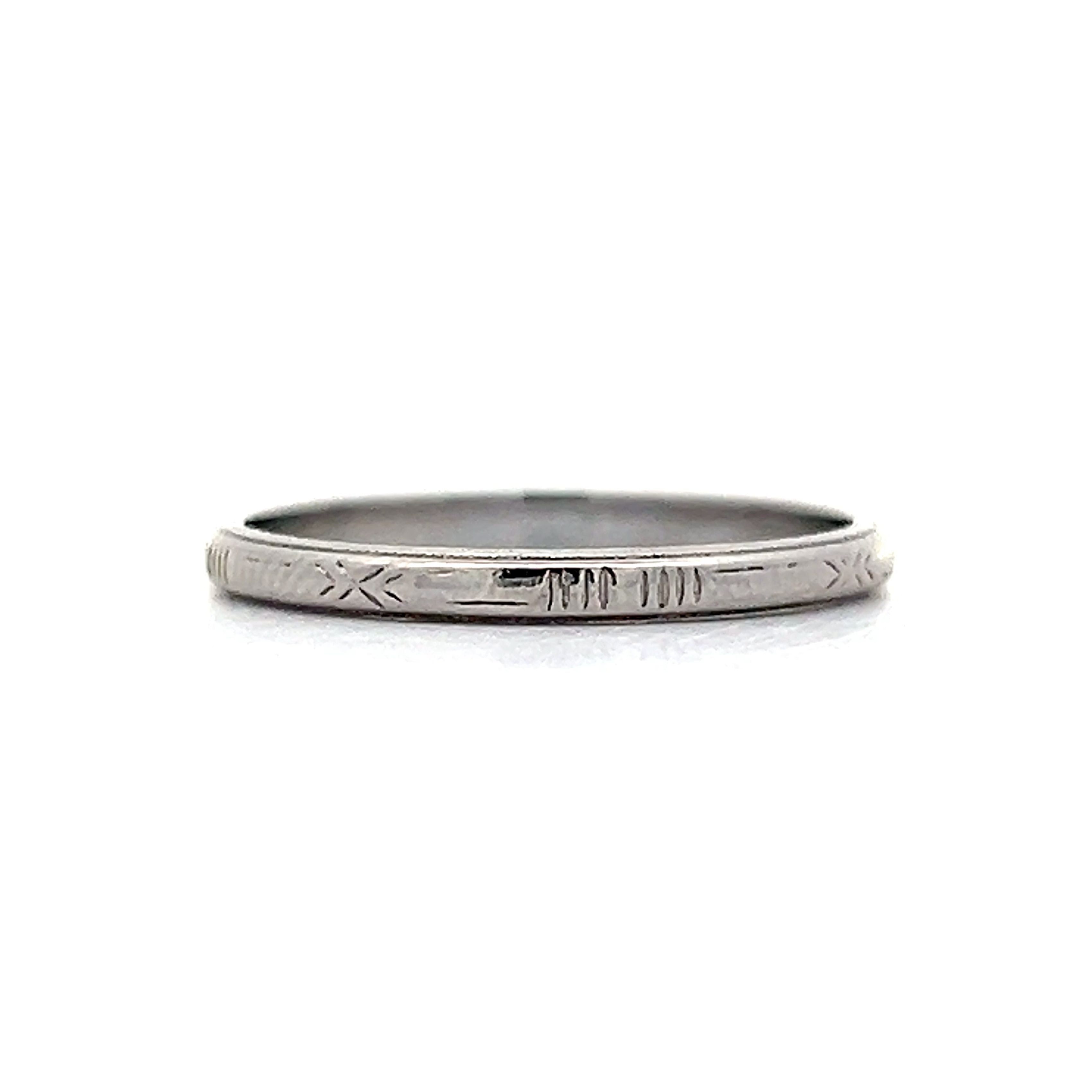 Antique Deco Geometric Engraved Wedding Band in Platinum – Filigree ...