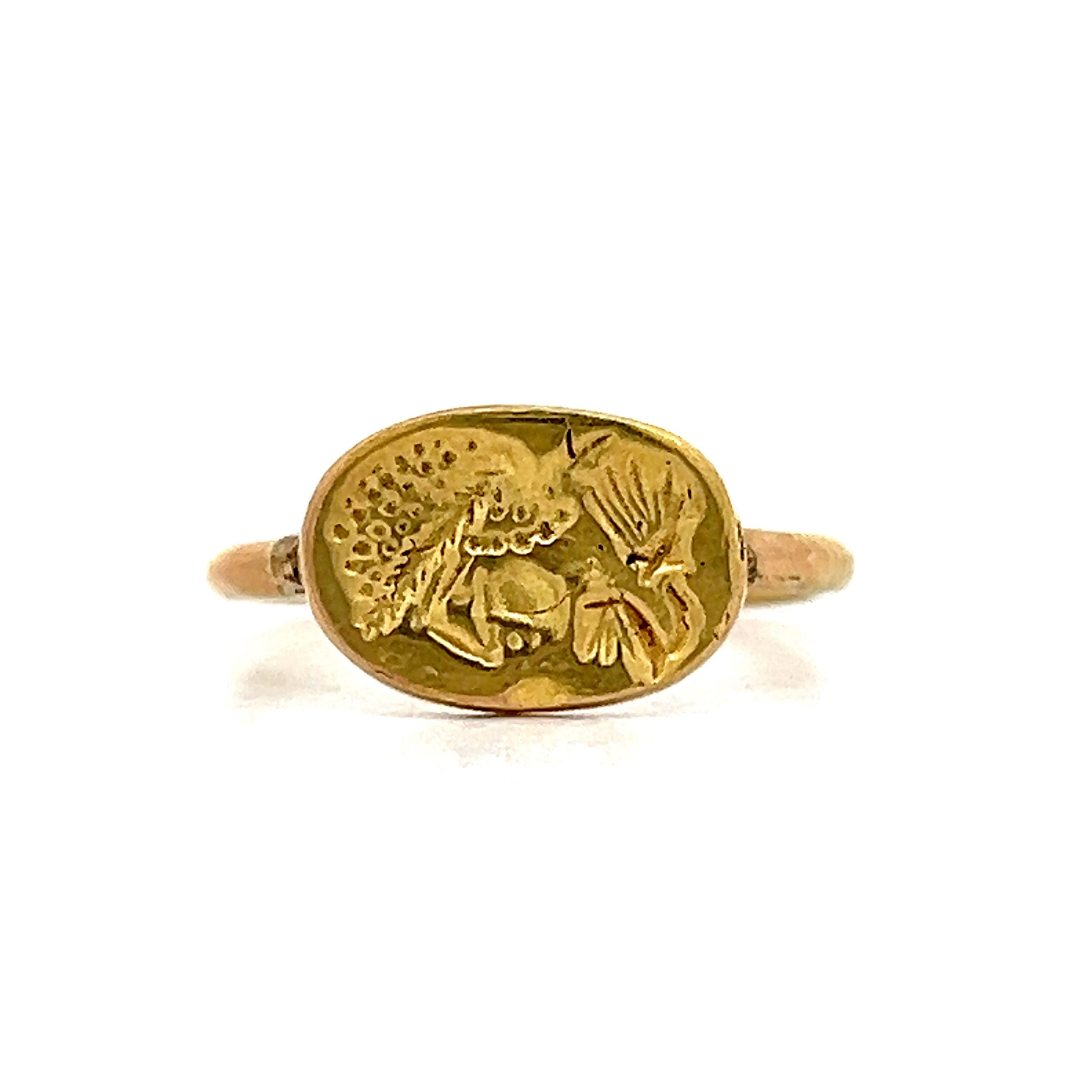 Roman Style Signet Stacking Ring in 18k Yellow Gold – Filigree Jewelers