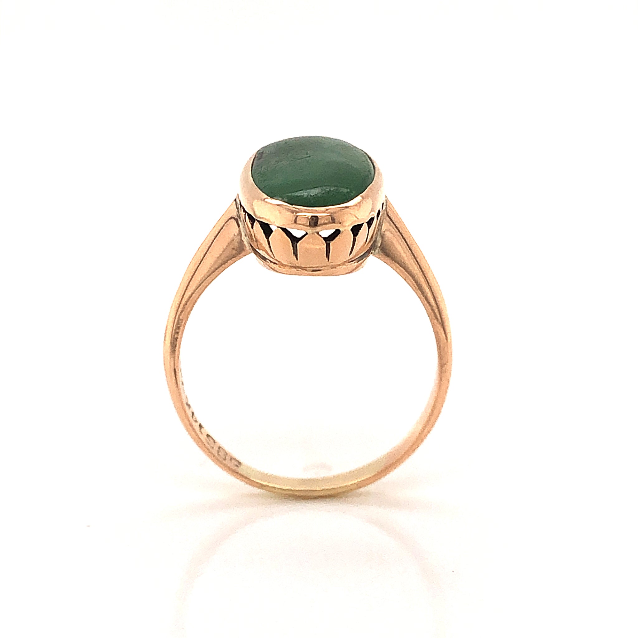 Mid-Century Elongated Oval Jade Ring in 14k Yellow Gold – Filigree Jewelers